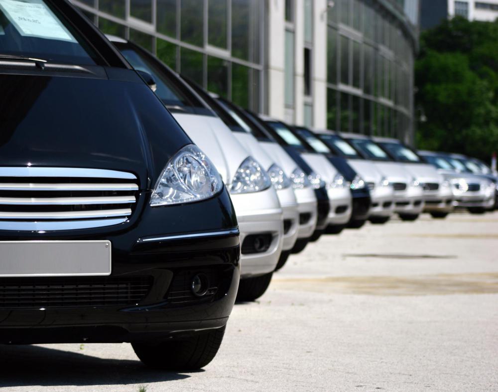What Does An Automotive Service Writer Do with Pictures what-does-an-automotive-service-writer-do-with-pictures